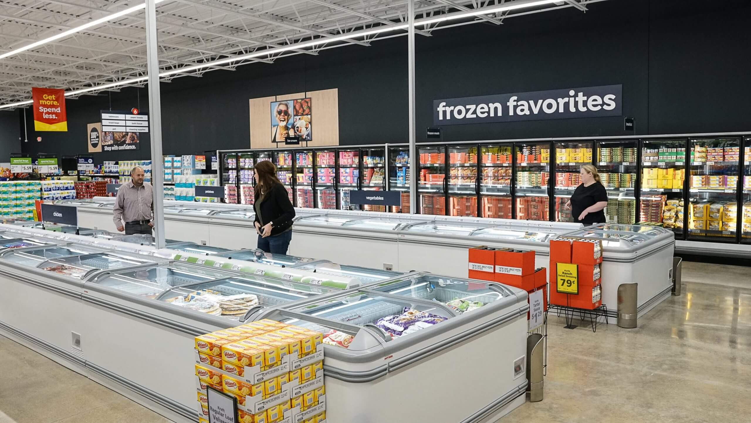 How to Open Your Own Grocery Store | Save A Lot Licensing