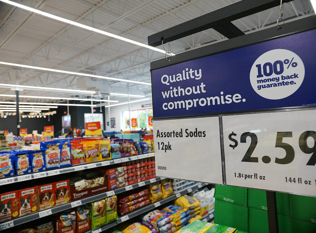 Retail Food Establishment: Healthy & Price Balanced | Save a Lot